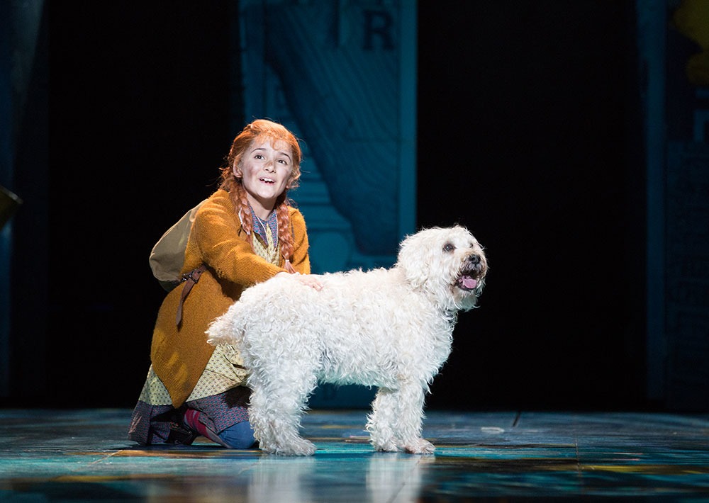 Annie the musical - theatre review
