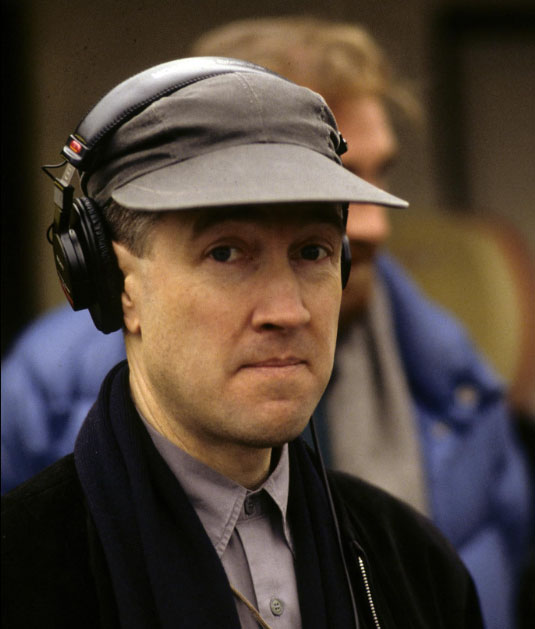 Oscar-nominated filmmaker, David Lynch, dead at 78 Oscar-nominated filmmaker, David Lynch, dead at 78